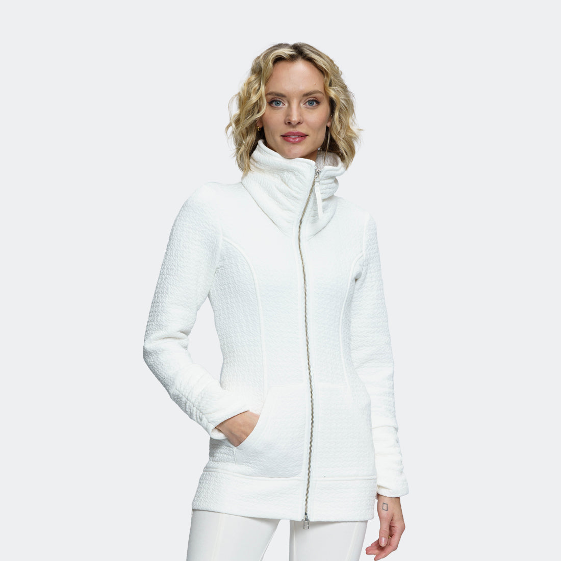 Molly Jacket - Uniquilt - Ivory | Tonia DeBellis - Fall/Winter 22